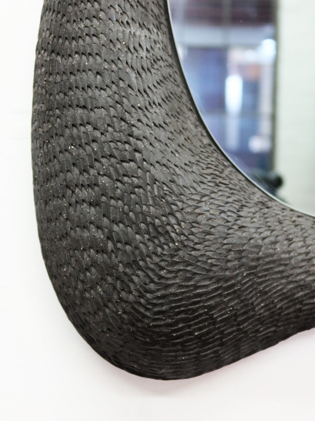 Dune Mirror 02 – Objects With Narratives