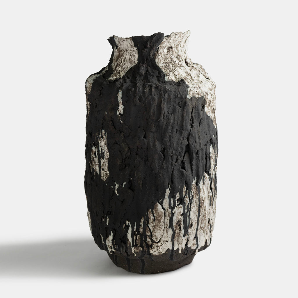 V-1382 – Objects With Narratives