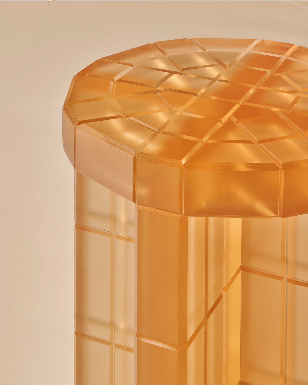 Metropolis Stool – Objects With Narratives