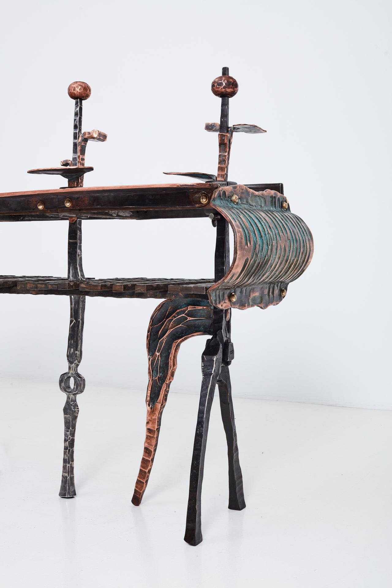 Toolmaker's Server – Objects With Narratives