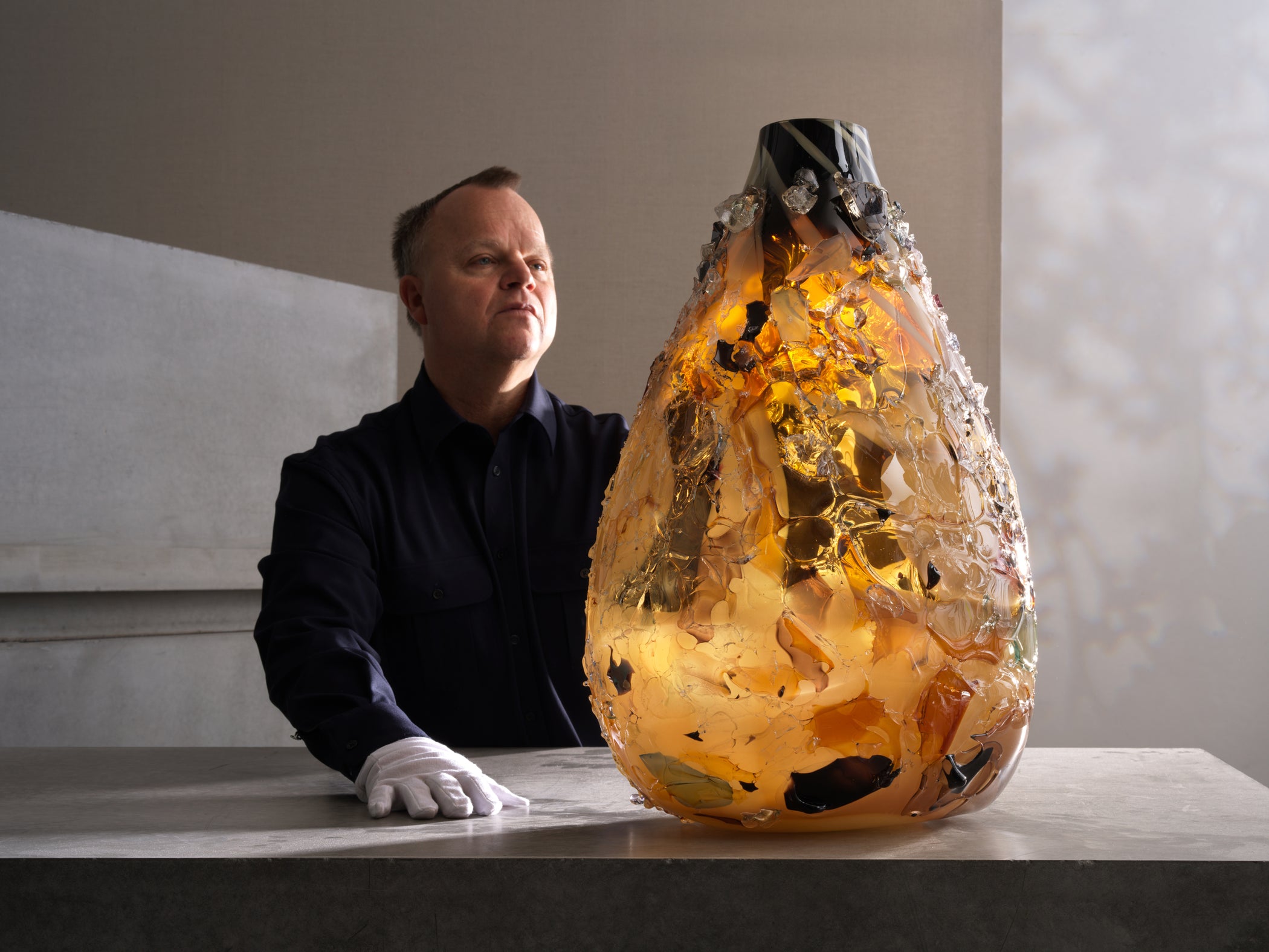 Blooming Terra II – Objects With Narratives