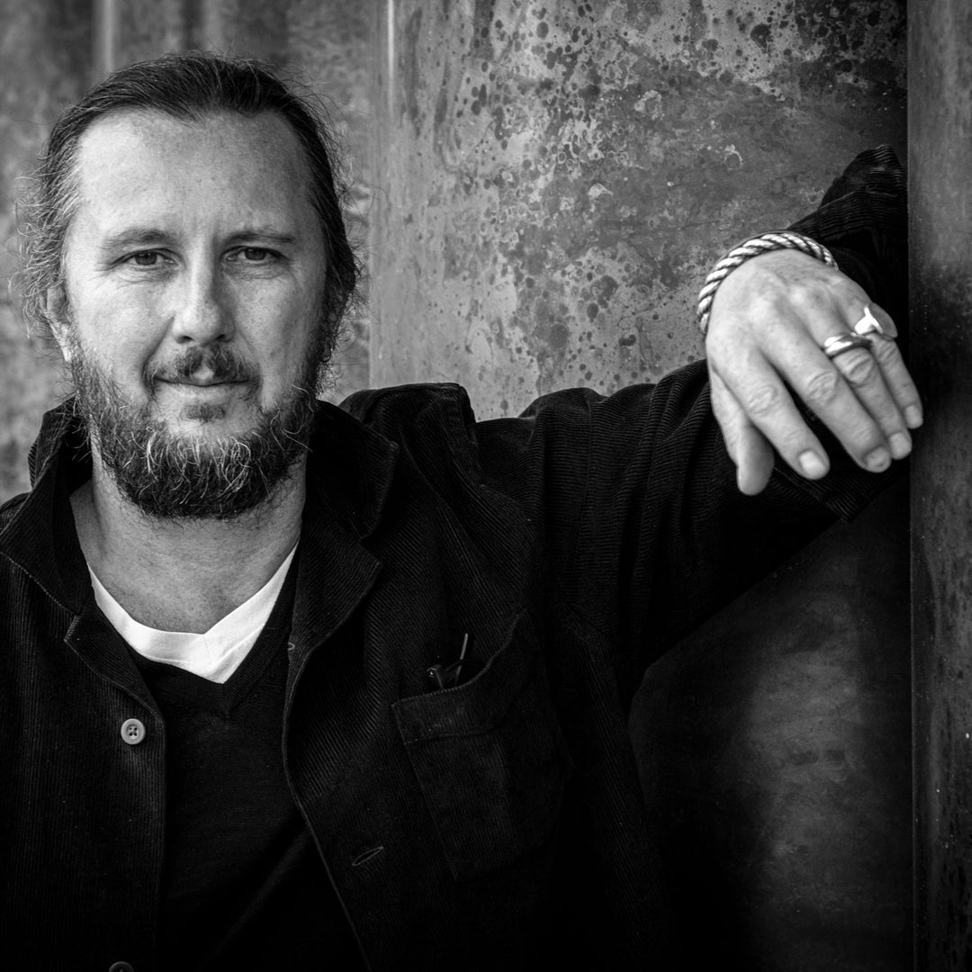 Artists – Objects With Narratives