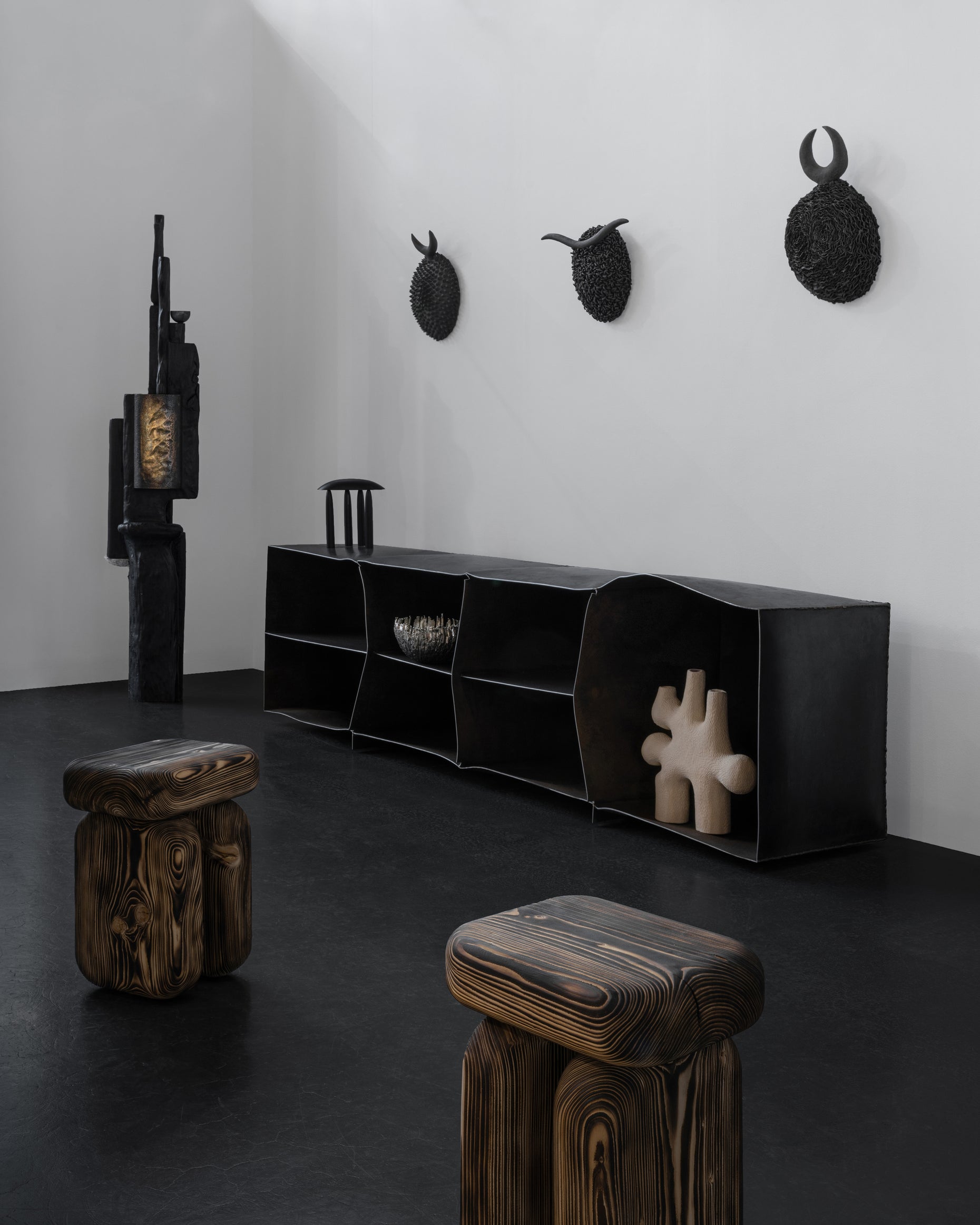 Dune Stool Special Edition – Objects With Narratives