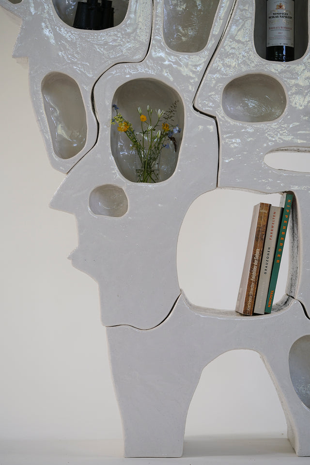 Spectator Shelf – Objects With Narratives